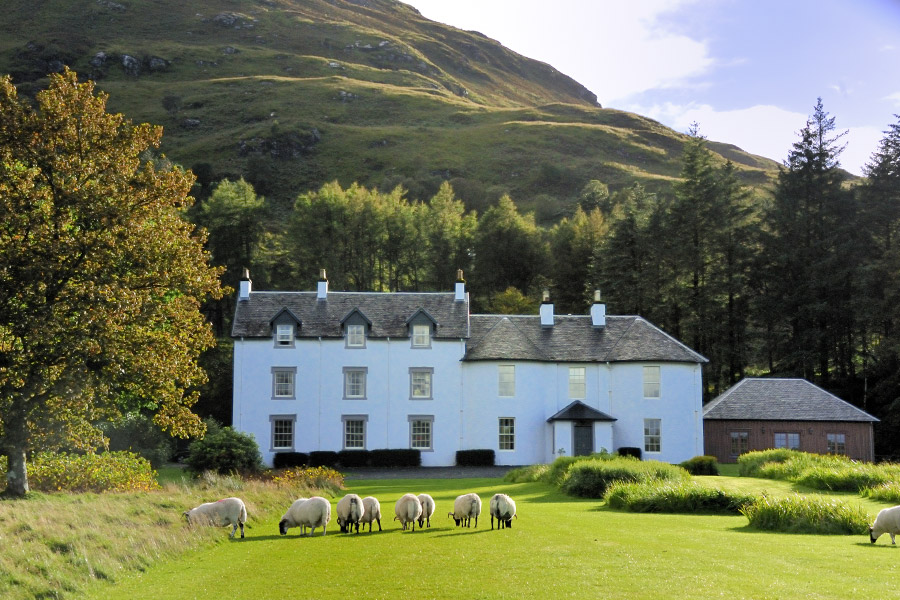Knock House holiday accommodation in Scotland, Europe | Wildlife Worldwide